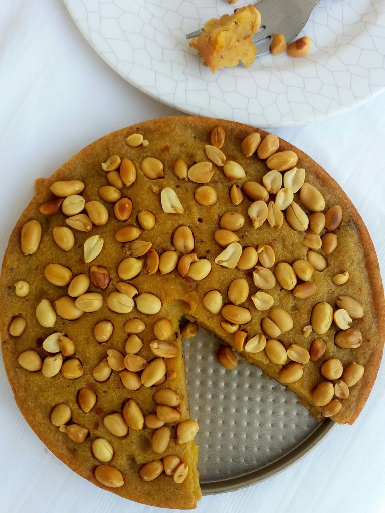 Savoury plantain cake - biscuits and ladles